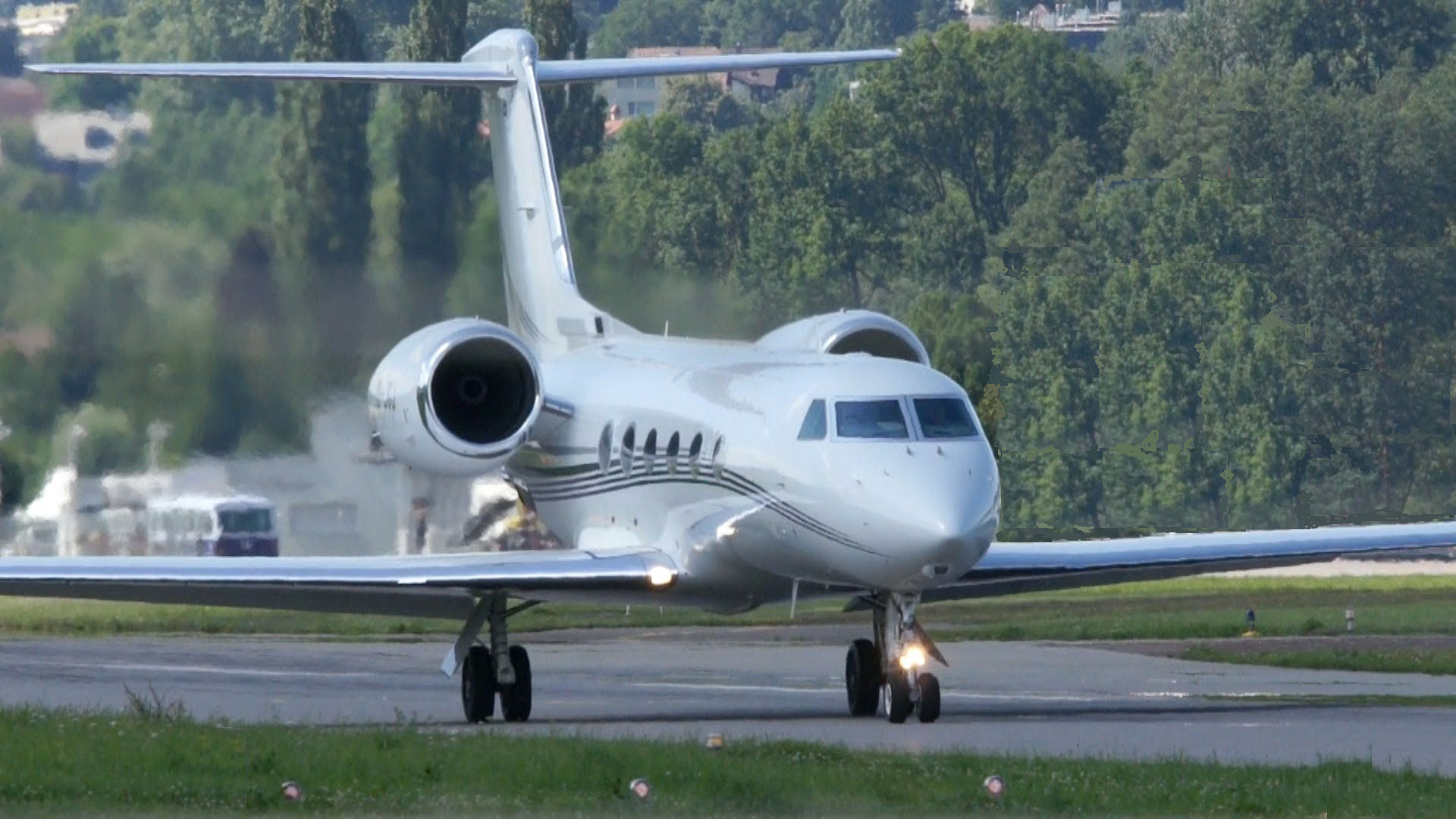 Gulfstream G450 - American Aircraft Sales