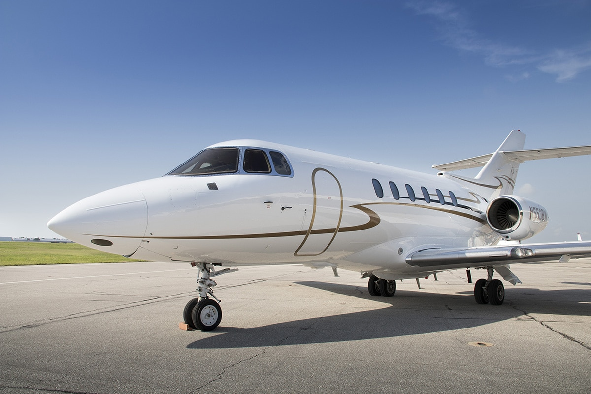 Hawker 800XP - American Aircraft Sales